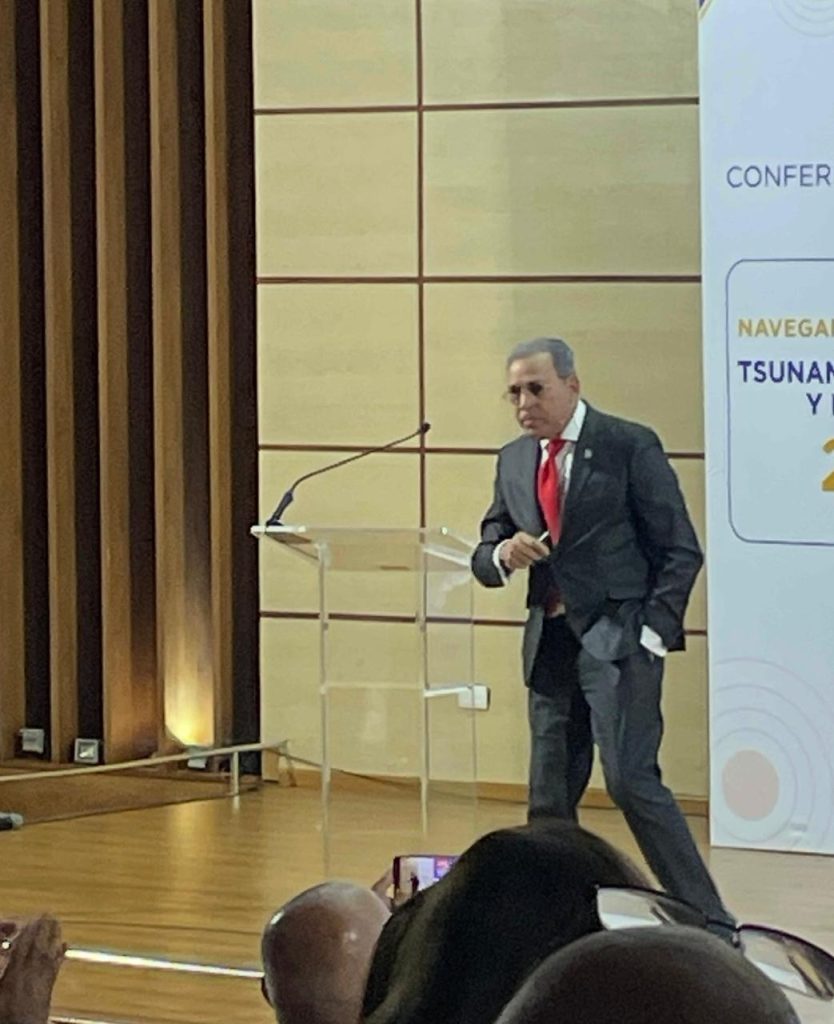 Osiris De León calls for updating building codes in the country | El ...