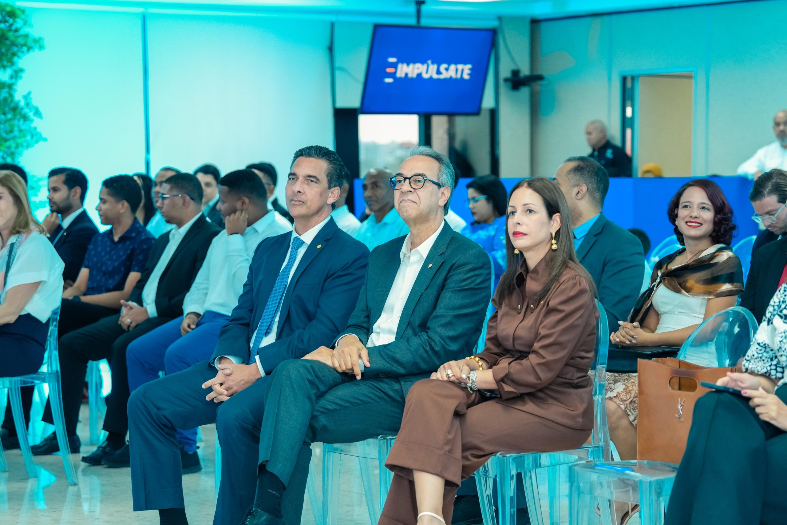 Banco Popular lanza programa Impúlsate Silver para emprendedores ...